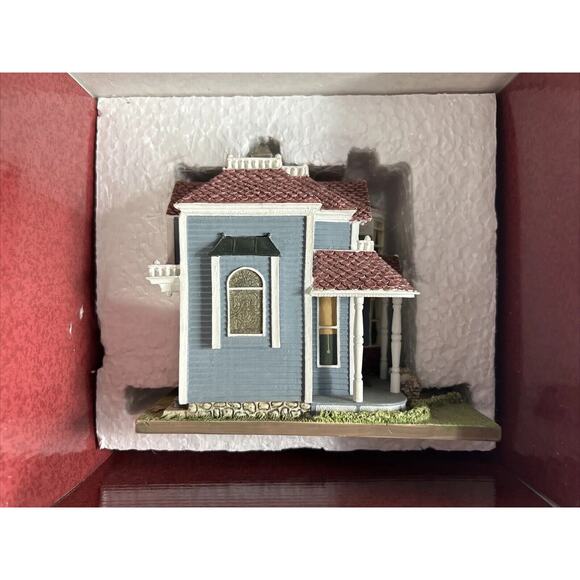 Hallmark | Accents | Hallmark Hometown America Remembers Victorian ...
